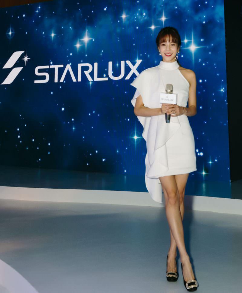 ABOUT ME 關於我 - Ruby Liu Official Site